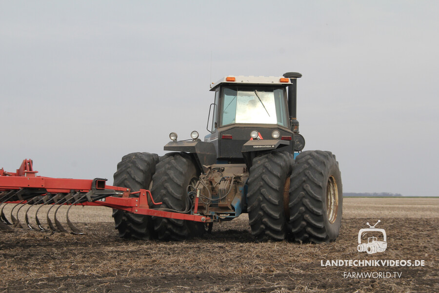 Ford Versatile 976 - farmworld.tv