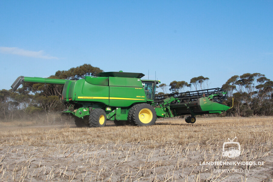 John Deere 9870 STS Australien - farmworld.tv
