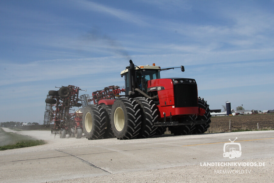 Versatile 435 - farmworld.tv