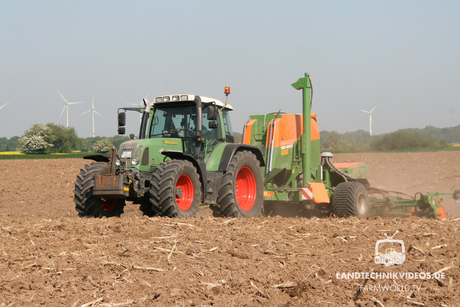 Fendt Vario 716 - farmworld.tv