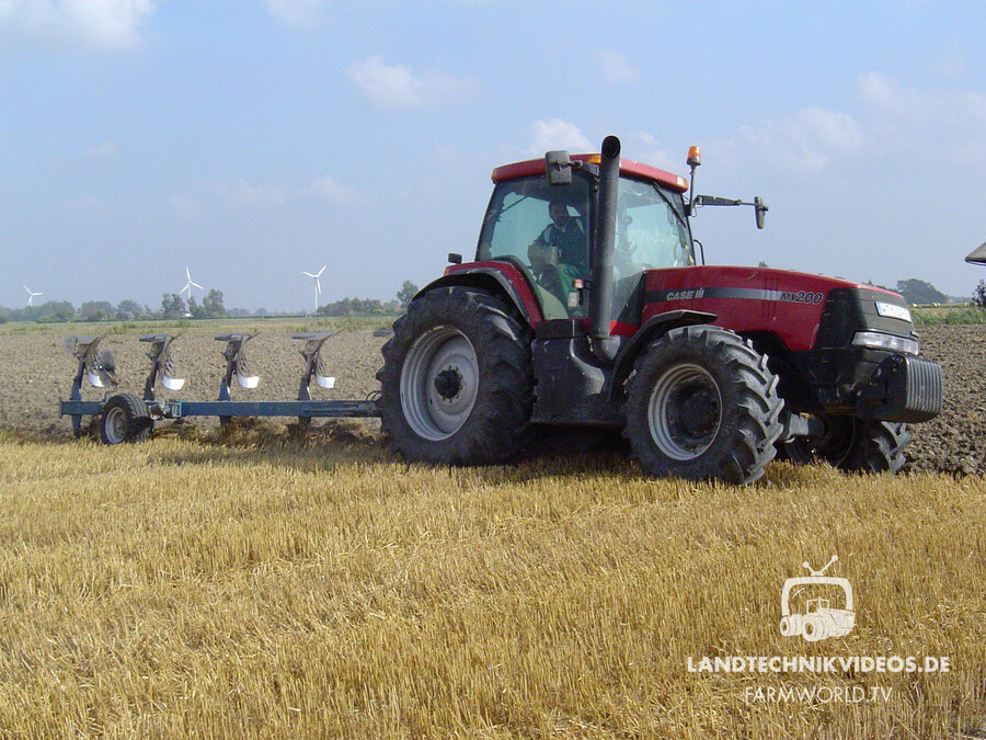 Case IH MX 200 - farmworld.tv
