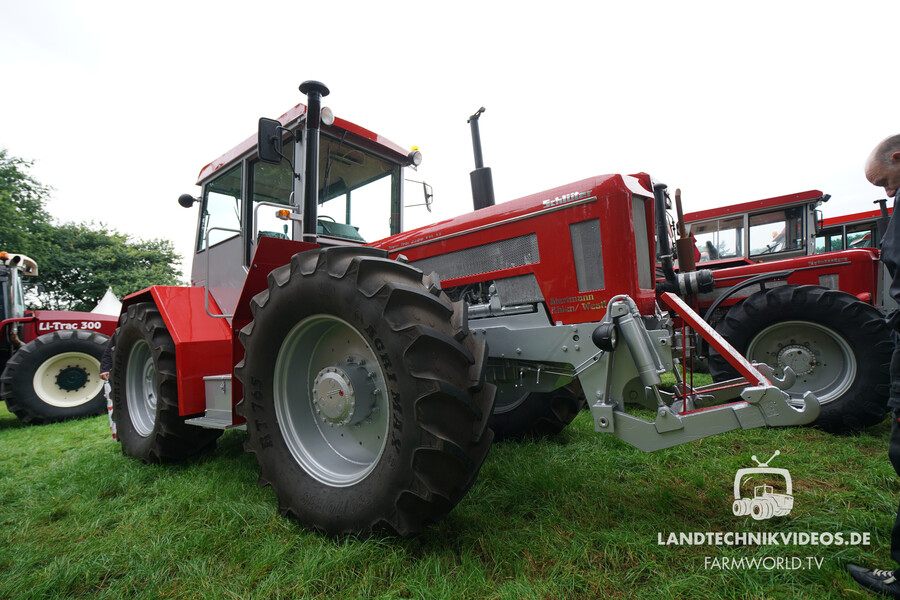 Schlüter Traktoren Feldtag Nordhorn 2017 - farmworld.tv