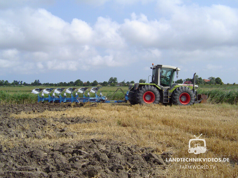 Claas Xerion 2500 - farmworld.tv