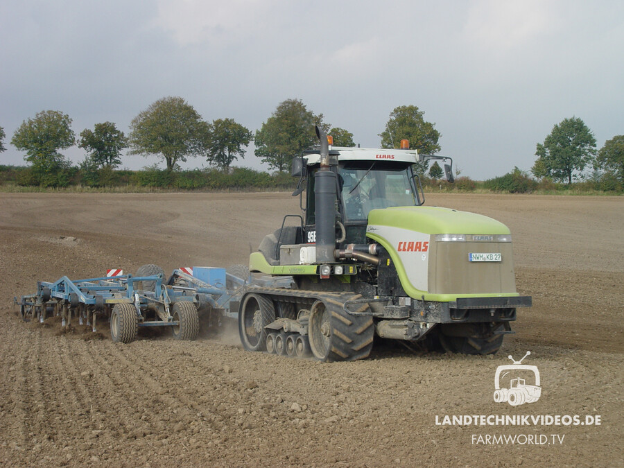 Case IH Quadtrac + Claas 95E + Fendt 930 Vario - farmworld.tv