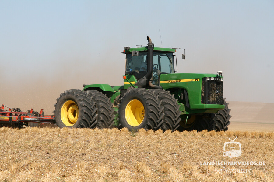 John Deere 9400 + Striegel - farmworld.tv