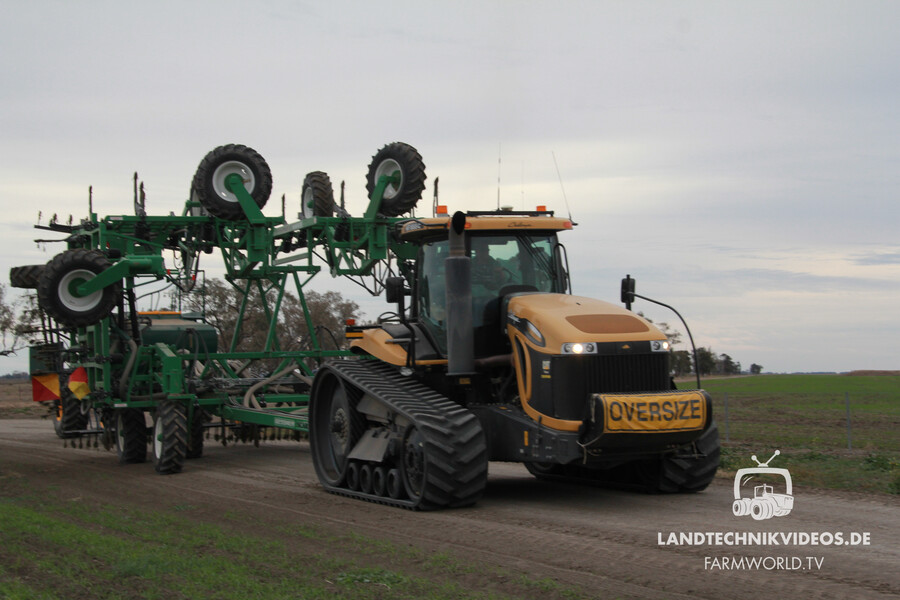 Case IH Steiger & Challenger MT855 C - farmworld.tv