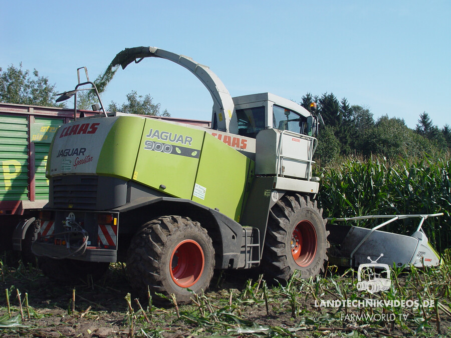 Claas Jaguar 900 - farmworld.tv