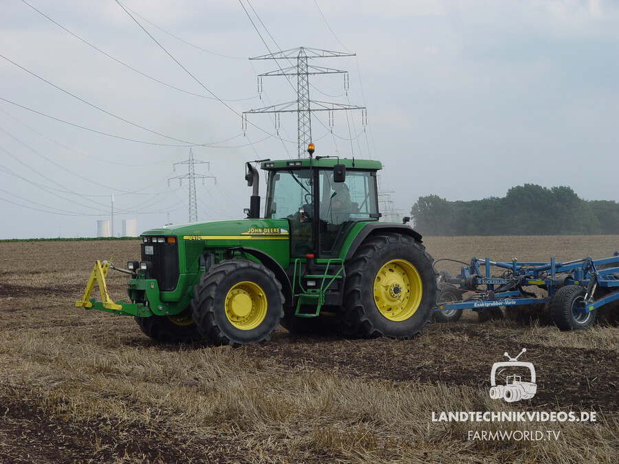 John Deere 8410 - farmworld.tv