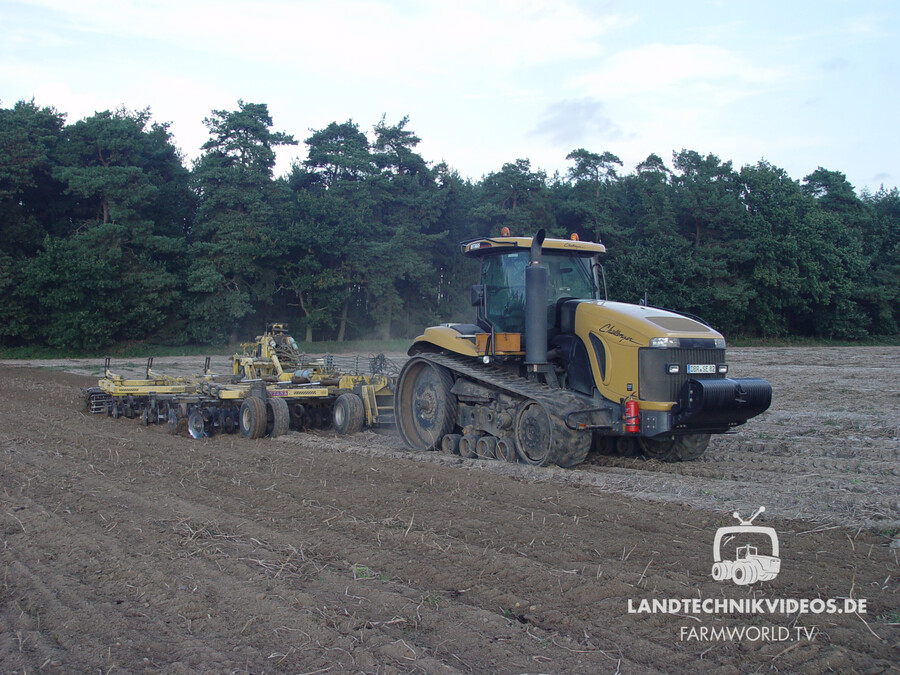 AGCO Challenger MT865 - farmworld.tv