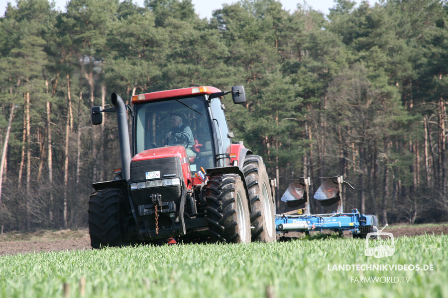Case IH Magnum MX270 - farmworld.tv