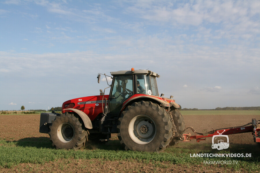 Massey Ferguson 8280 - farmworld.tv