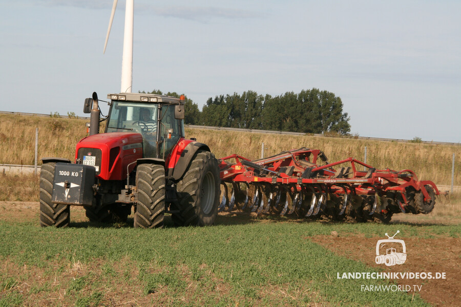 Massey Ferguson 8280 - farmworld.tv