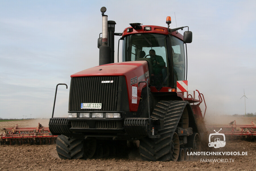 Case IH Quadtrac 535 - farmworld.tv