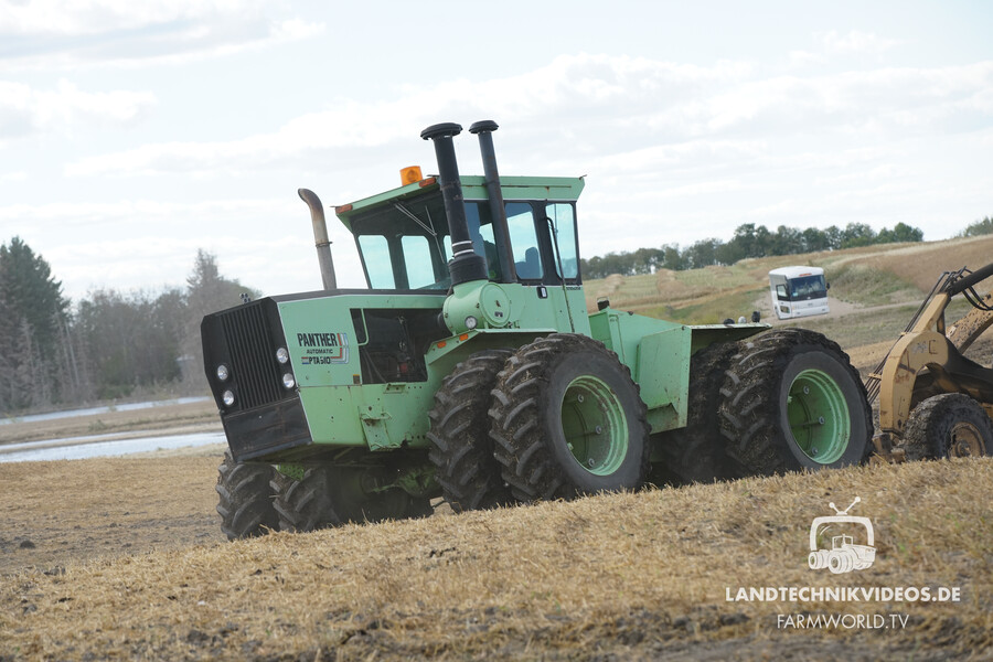 Case IH 9180 & Panther Hope Creek Farms - farmworld.tv