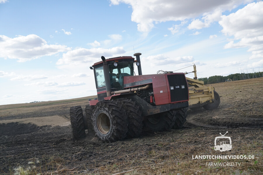 Case IH 9180 & Panther Hope Creek Farms - farmworld.tv