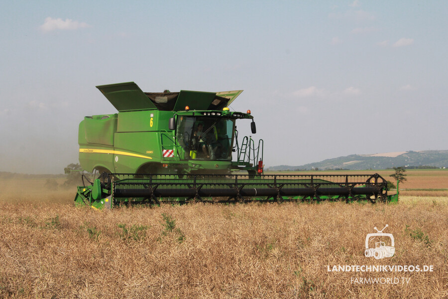 John Deere s690i - farmworld.tv