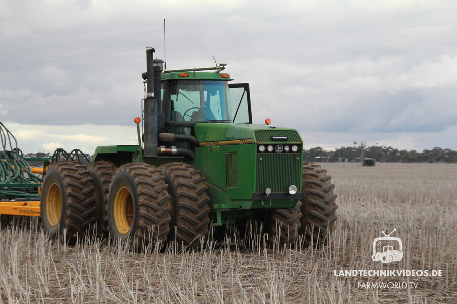 John Deere 8770 in Australien - farmworld.tv