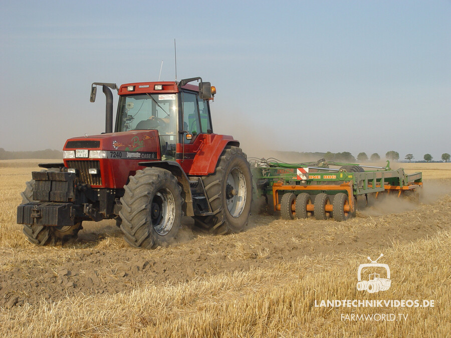 Case IH 7240 - farmworld.tv