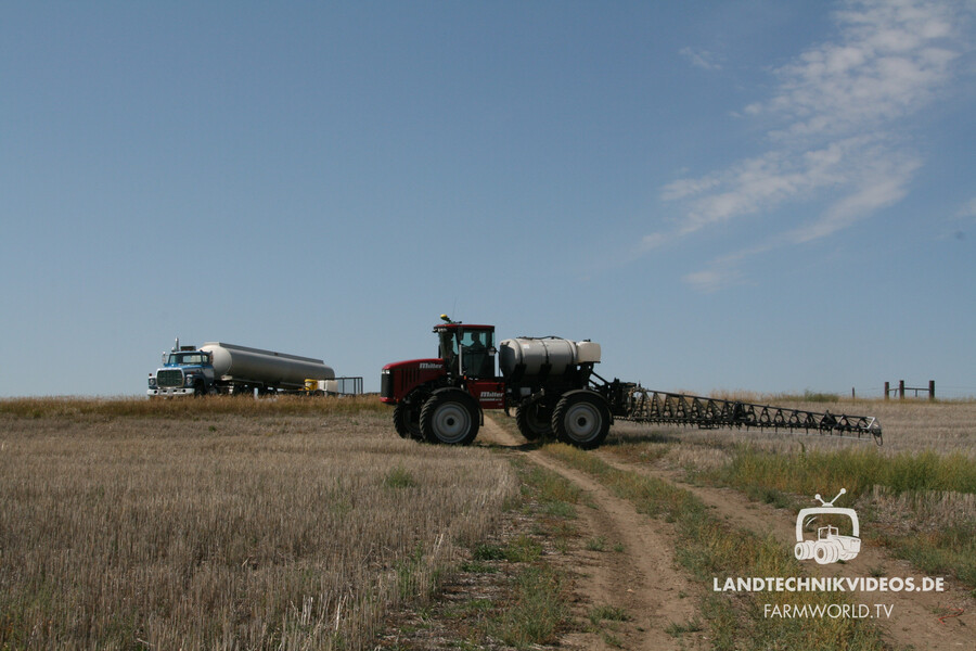 Miller Condor Selbstfahrspritze - farmworld.tv