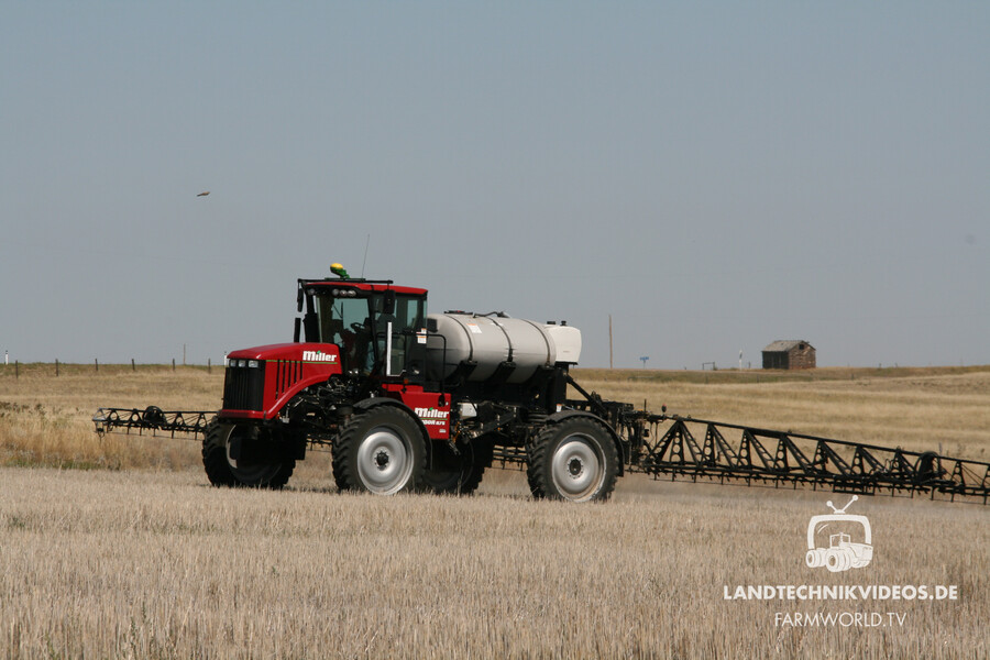 Miller Condor Selbstfahrspritze - farmworld.tv