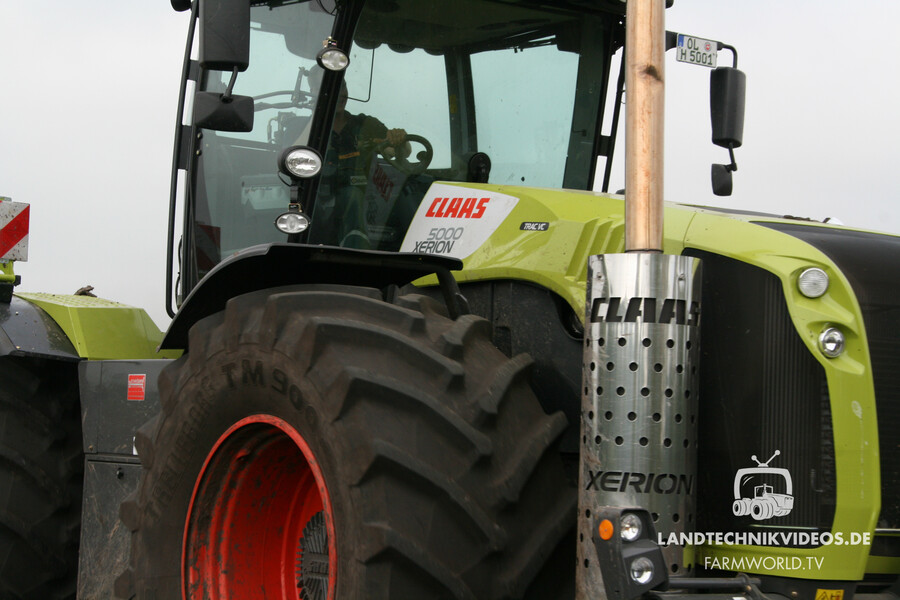 Claas Xerion 5000 mit Horsch Tiger - farmworld.tv