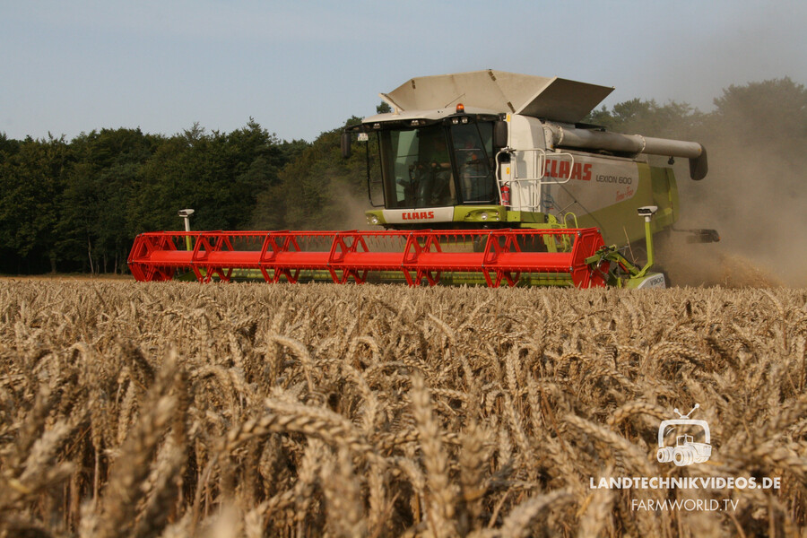 Claas Lexion 600 Terra Trac - farmworld.tv