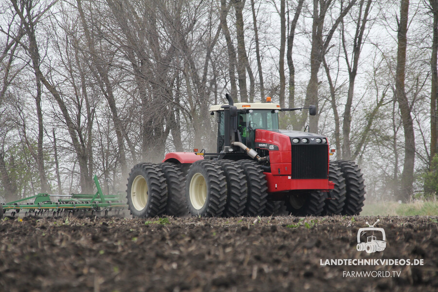 Versatile 435 - farmworld.tv