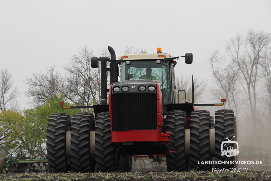 Versatile 435 - farmworld.tv