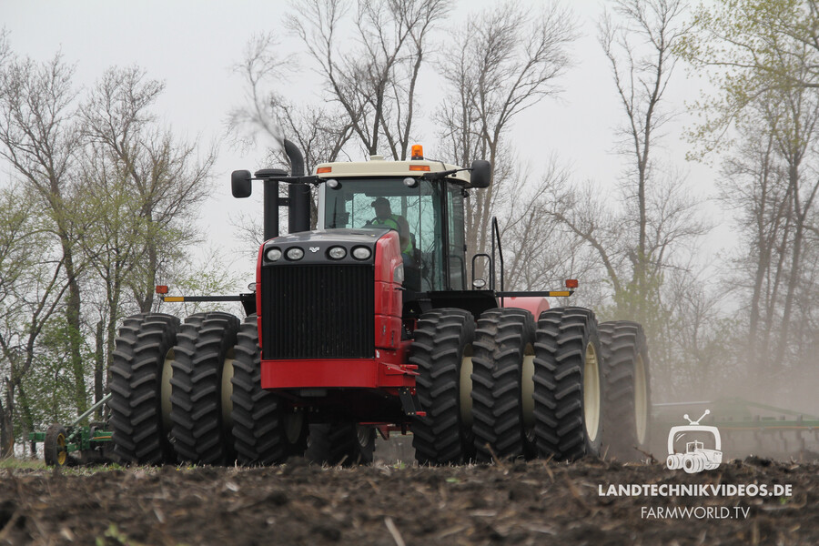 Versatile 435 - farmworld.tv