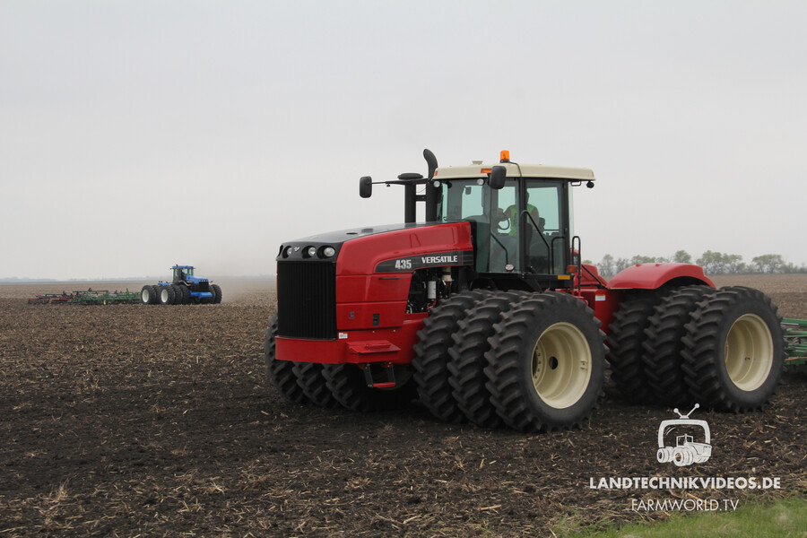 Versatile 435 - farmworld.tv