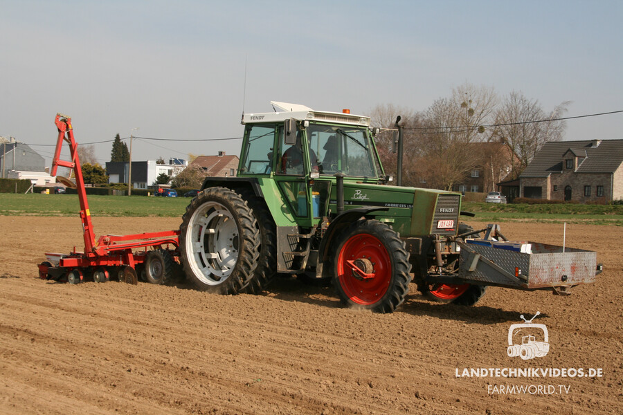 Fendt Favorit 615 LSA - farmworld.tv