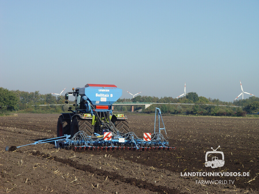 Claas Xerion 3300 Trac VC - farmworld.tv